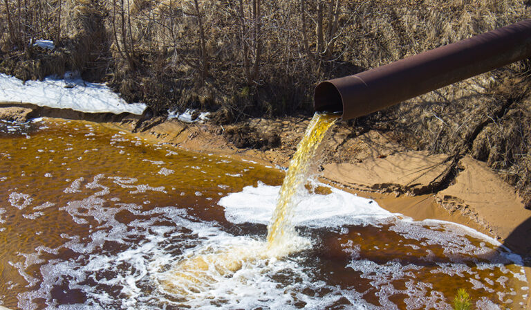 Causes and Effects of Water Pollution | Atlas Scientific